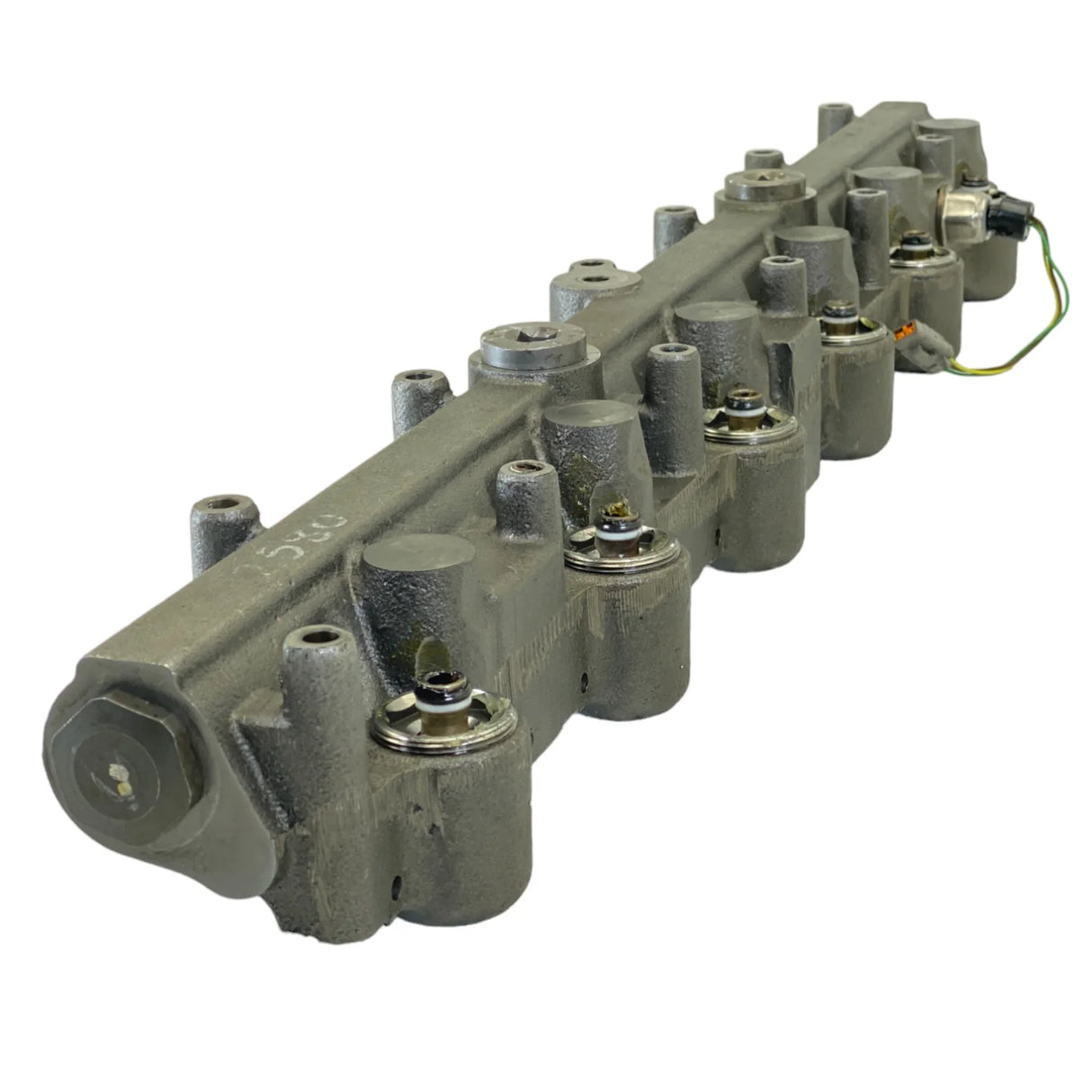 1832476C96 Genuine International Oil High Pressure Manifold – Truck To ...