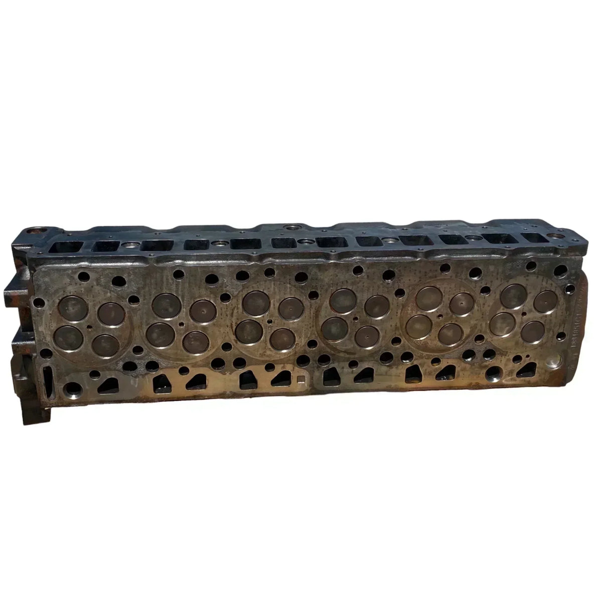 7098211C92 Genuine International Engine Cylinder Head – Truck To Trailer