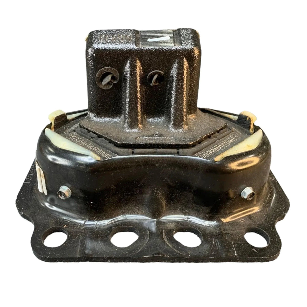 A85-2010-201R Genuine Paccar Rear Right Engine Support – Truck To Trailer