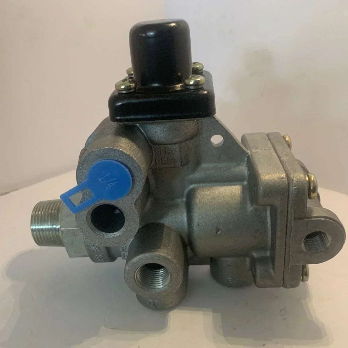 85106344 Genuine Bendix Spring Brake Valve – Truck To Trailer