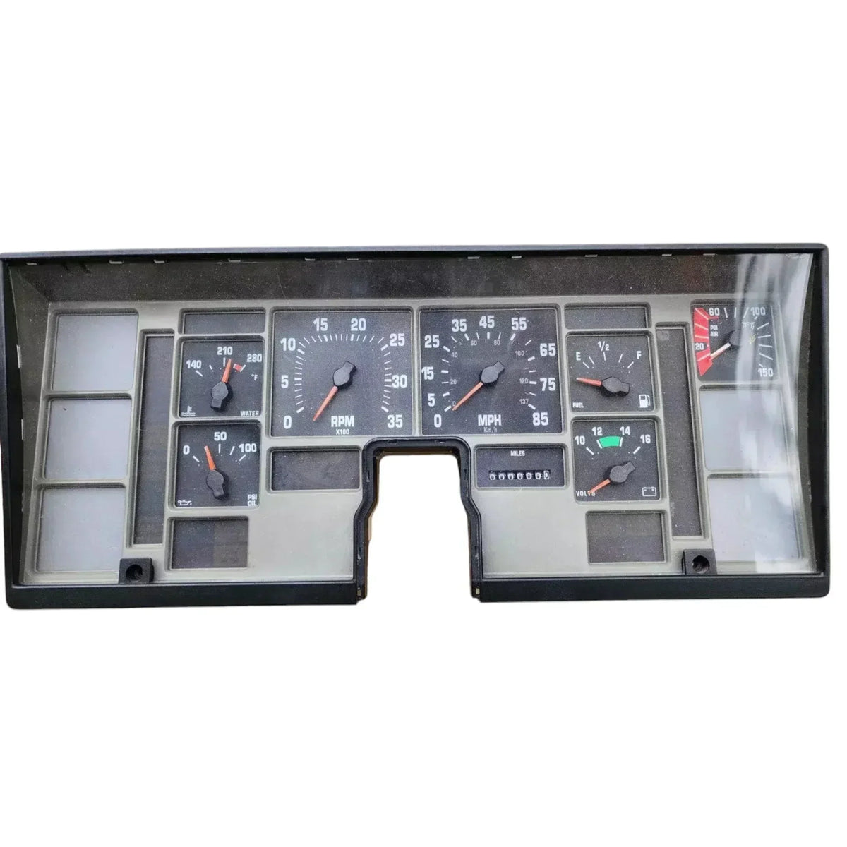 5011210R93 Genuine International Instrument Cluster – Truck To Trailer