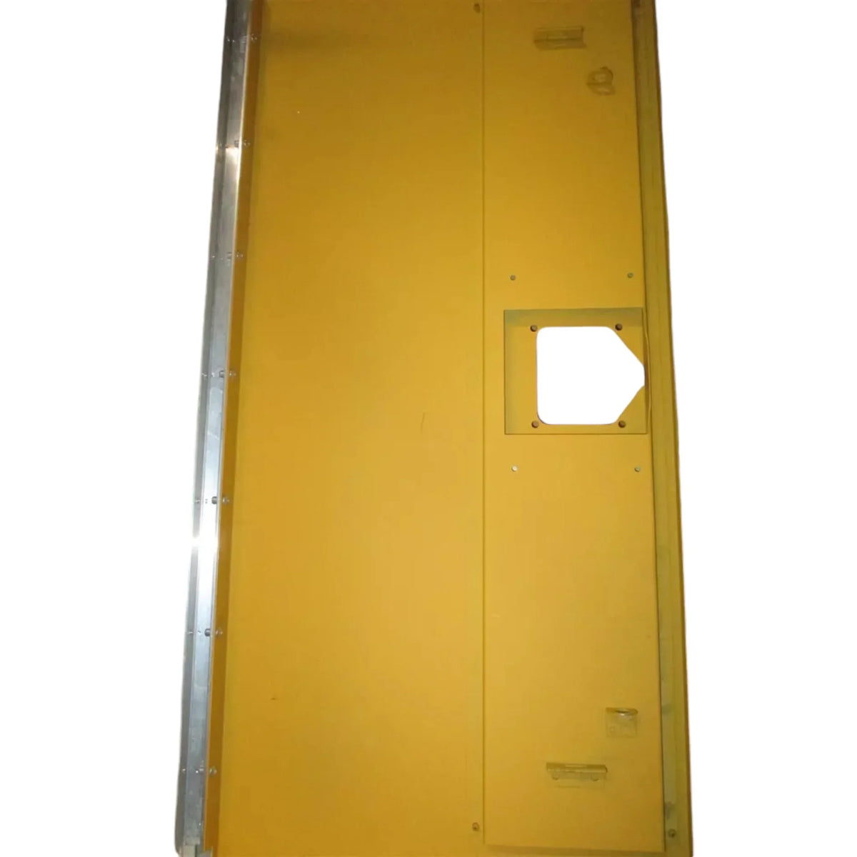2211674C5 International Door Lug Box Assembly 36x18 – Truck To Trailer