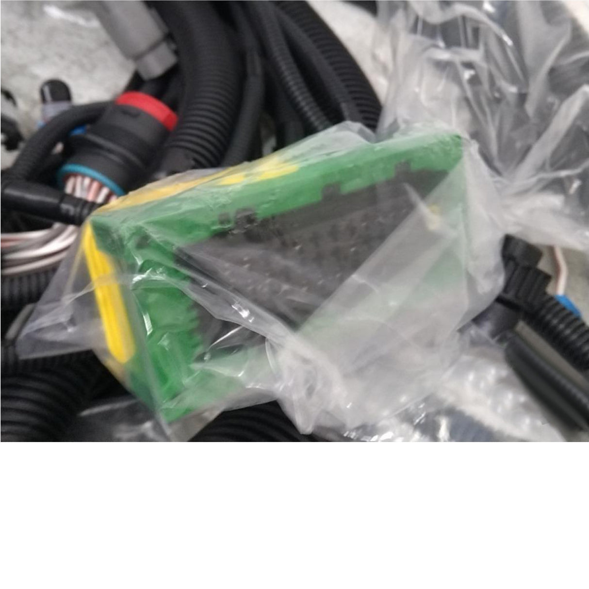 22198838 Genuine Mack Wiring Harness – Truck To Trailer
